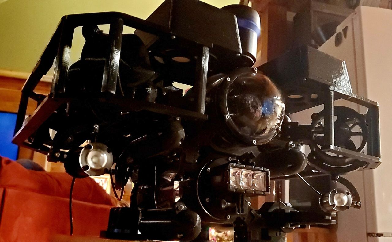 Dual Sonar Dive | The Cave Rover™ Project